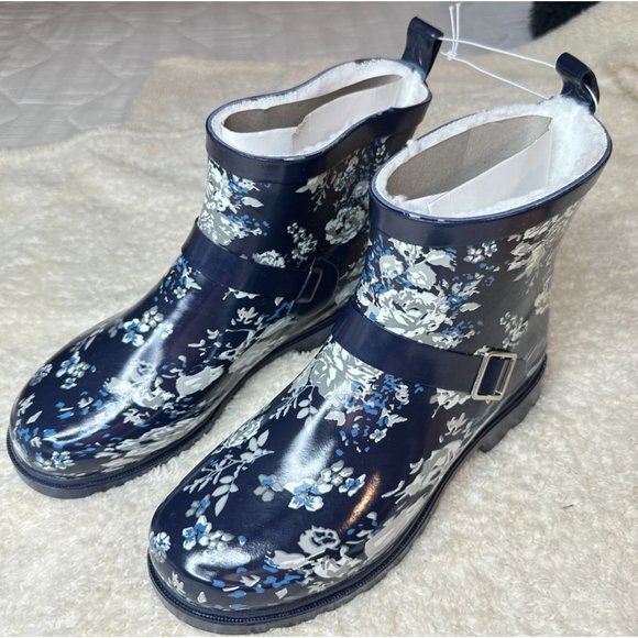 Unbranded | Shoes | Rain Snow Rubber Boots Blue Floral Pull On Lightly ...
